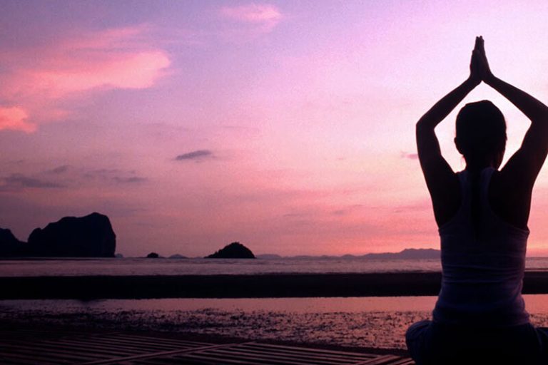 #1.Namaste là gì ? Ý nghĩa của Namaste trong Yoga | Dây Ngũ Sắc Tập Gym ...